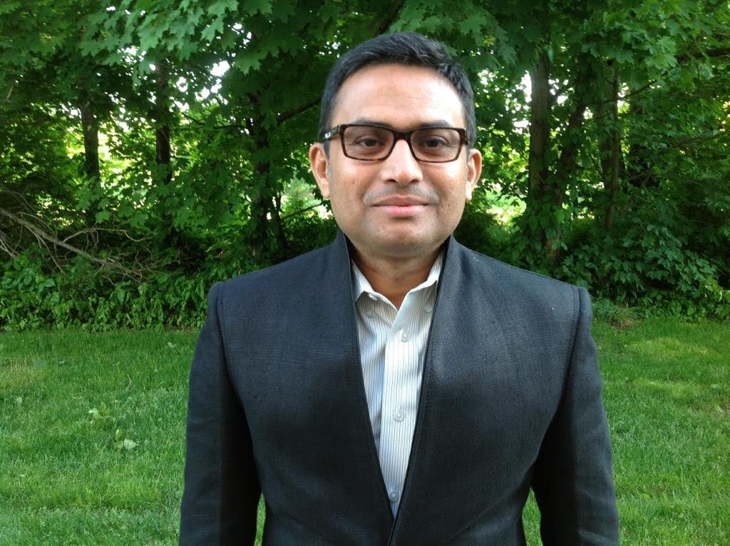 Profile – Des Pardes